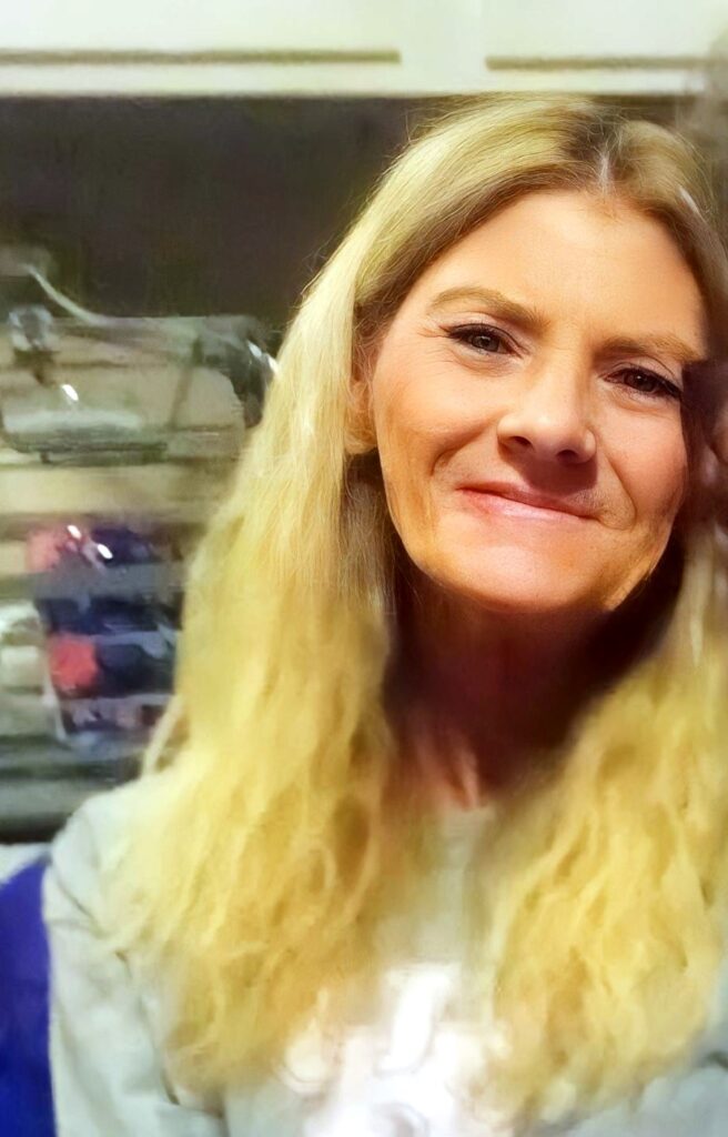 Sharon Neal's Instagram, Twitter & Facebook on IDCrawl